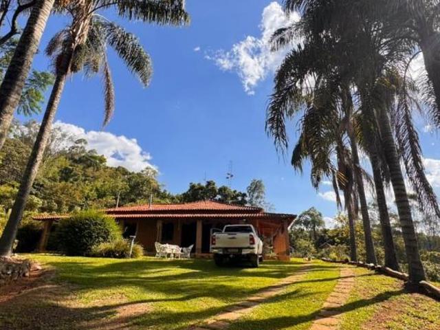 Sítio com 1 suíte à venda, 11000 m² por R$ 1.350.000 Pitangueiras do Meio Pedra Bela/SP