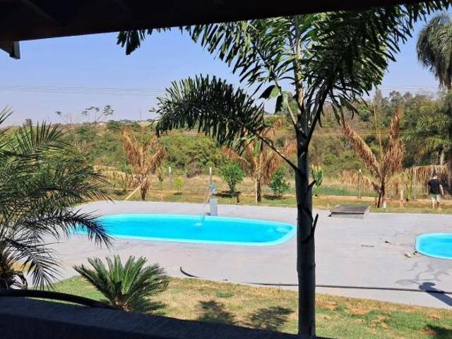 Sítio com 22.800 m² em Artur Nogueira