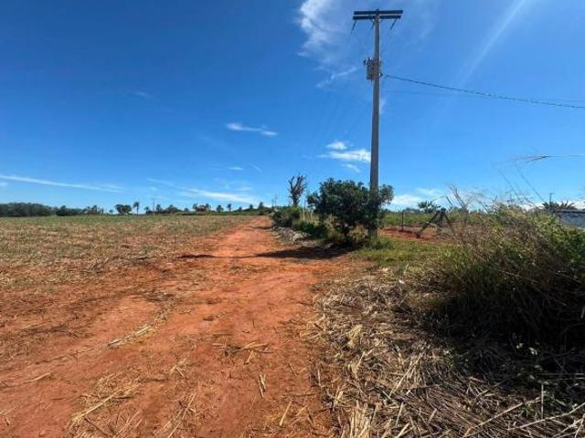 Sítio com 26.000 m² em Artur Nogueira SP