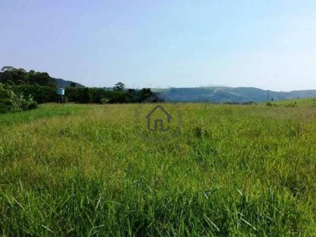 Sítio com 2,4 hectares venda no Mombuca em Itatiba