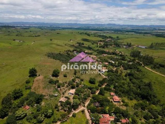 Sítio com 2 dormitórios à venda, 24000 m² por R$ 920.000,00 Chácara Marambaia Caçapava/SP