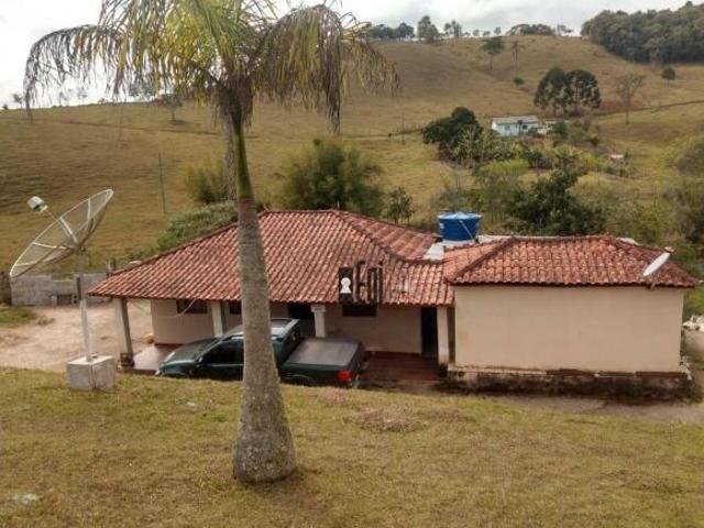 Sítio com 2 dormitórios à venda, 28000 m² por R$ 690.000,00 Centro Alfredo Vasconcelos/MG