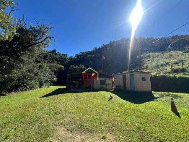 Sítio com 2 dormitórios à venda, 35400 m² por R$ 1.500.000 Macuco Taubaté/SP