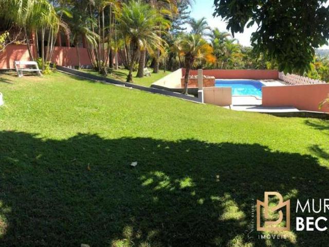 Sítio com 7,5 alqueires em Santa Branca sp