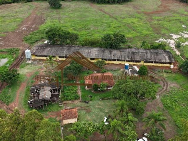 Sitio com 4 alqueires na região de Cesário Lange SP