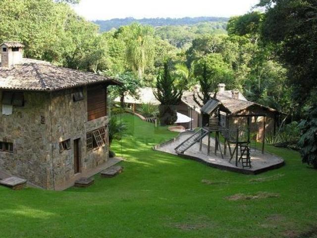 Sítio com 4 dormitórios à venda, 1 m² por R$ 2.000.000,00 Granja Viana Cotia/SP