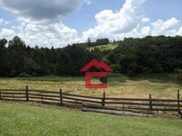 Sítio com 4 dormitórios à venda, 25000 m² por R$ 1.650.000,00 Centro Canguera São Roque/SP