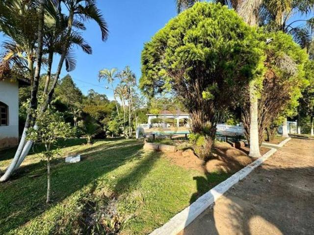 Sítio com 4 dormitórios à venda, 25000 m² por R$ 2.600.000,00 Estância Santa Maria do Portão Ati