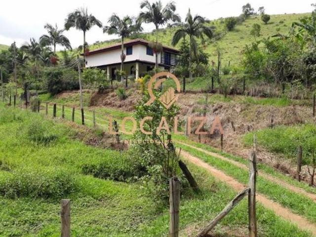 Sítio com 4 dormitórios à venda, 65000 m² por R$ 2.000.000,00 Turvo São José dos Campos/SP