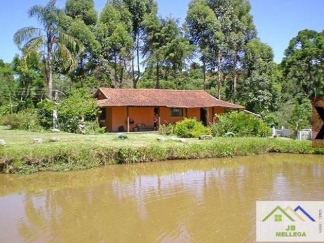 Sítio com 4 dormitórios à venda, 8833 m² por R$ 650.000,00 Monte Verde Camanducaia/MG