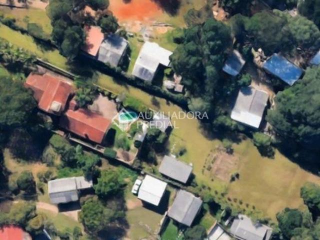 Sítio com 5400m² com sede espetacular