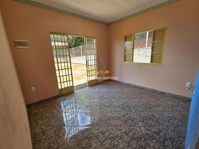 Sitio com 5.000m² a venda em Rio Manso MG com Água corrente!