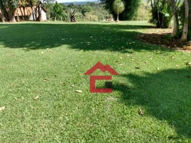 Sítio com 5 dormitórios à venda, 20000 m² por R$ 2.850.000,00 Centro Canguera São Roque/SP