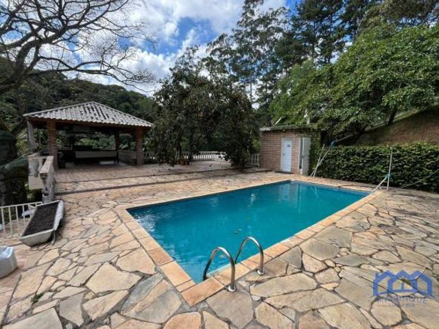 Sítio com 5 Quartos e 3 banheiros à Venda, 15.000 m² por R$ 2.500.000 Cód. ch2674