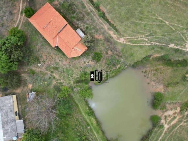 Sítio com 6 dormitórios à venda, 471300 m² por R$ 990.000,00 Chacara Chácara/MG