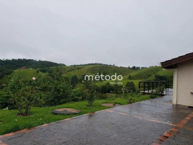 Sítio com 6 quartos à venda, 139620 m² por R$ 2.300.000 Bairro Maracatu Guararema/SP