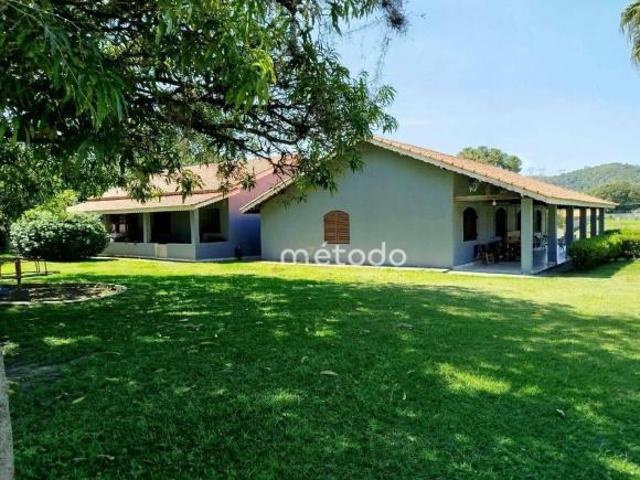 Sítio com 6 quartos à venda, 22400 m² por R$ 3.200.000 Bairro Jardim Costão Santa Branca/SP