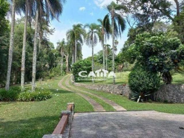 Sítio com 8 dormitórios à venda, 18150 m² por R$ 3.800.000 Campo Verde Ibiúna/SP
