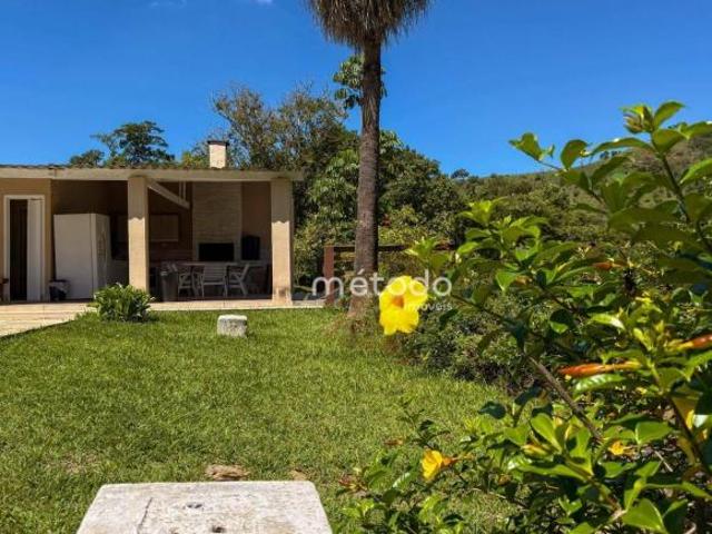 Sítio com 8 quartos à venda, 16000 m² por R$ 2.390.000 Santa Branca Santa Branca/SP