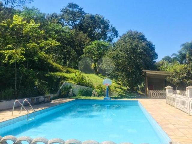 Sítio com 9 quartos à venda em Remédios SP