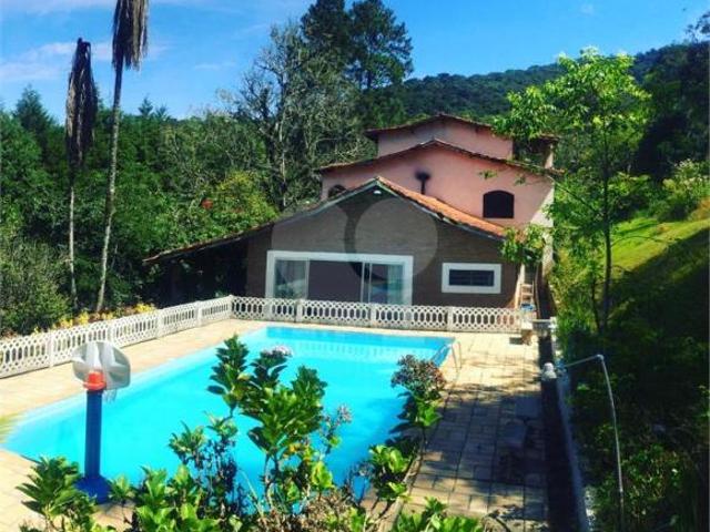 Sítio com 9 quartos à venda em Remédios SP