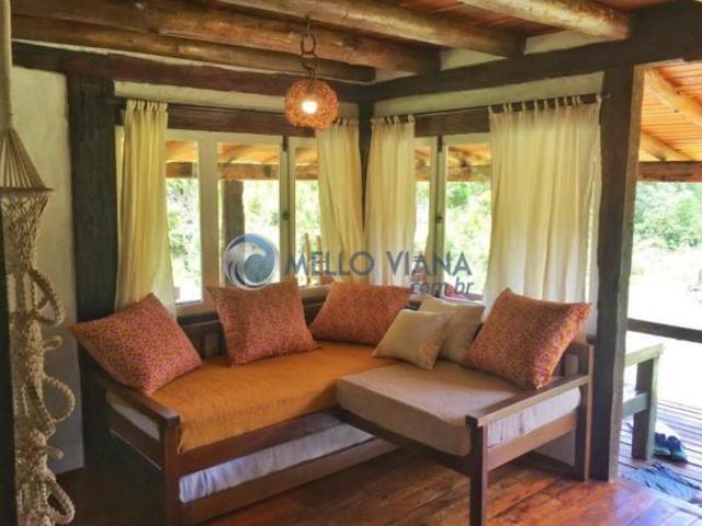 Sitio com cachoeira 30 m de altura