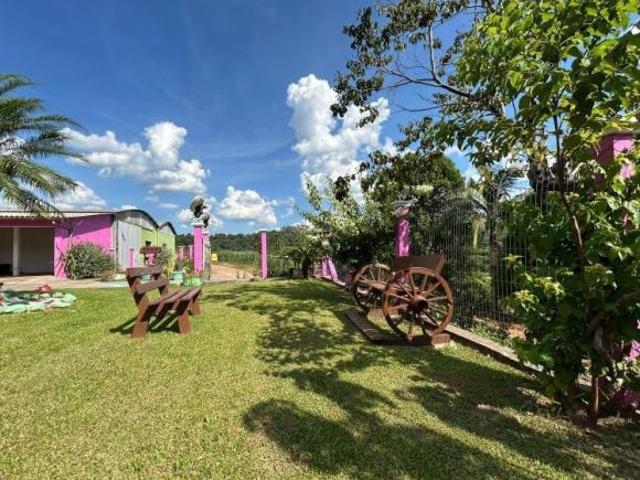 Sítio Com Casa, Amplo Galpão, Em Área de 10.000 m²