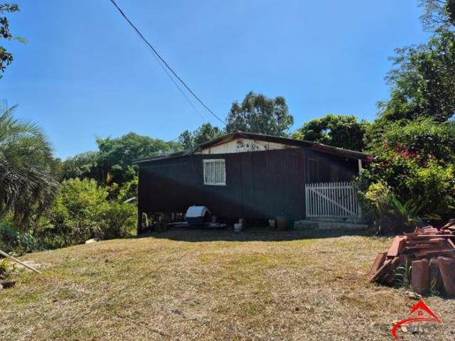 Sítio com casa de 3 dormitórios e 3.000m² à venda no Canta Galo em Porto Alegre