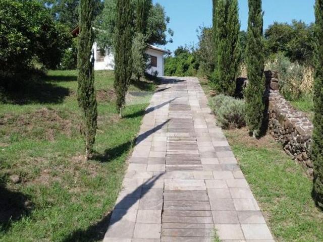 SÍTIO COM CASA SJH
