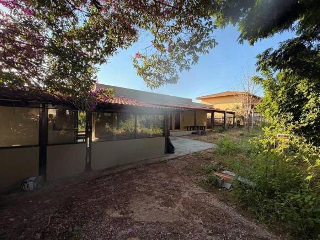 SÍTIO COM ÁREA DE 1000M² À VENDA NO COND. RECANTO DA SIRIEMA