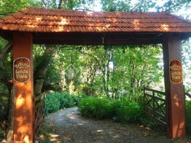 SÍTIO COM BENFEITORIAS, À 4 KM DO CENTO DE CANELA