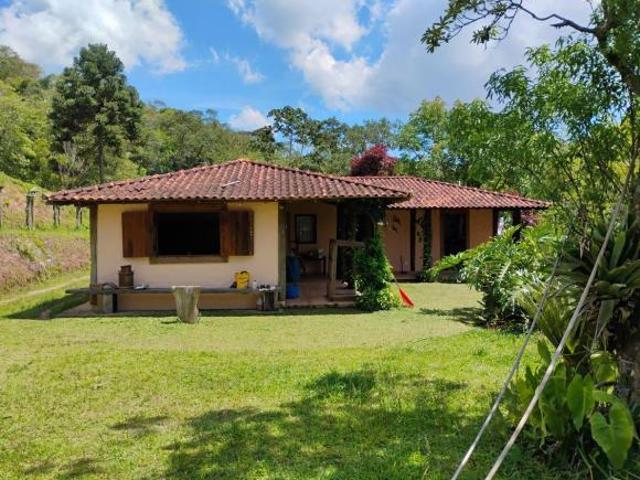 Sítio com Lago 20.000m2