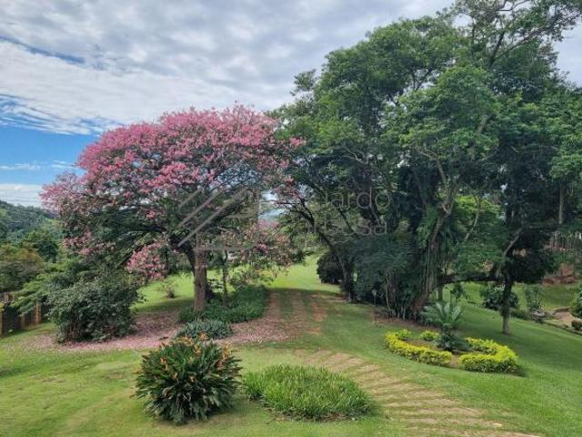 SÍTIO COM LAGO EM ATIBAIA | BOA LOCALIZAÇÃO | COM ESCRITURA | SEMI MOBILIADO