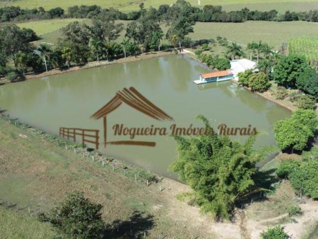 Sítio com maravilhosa represa