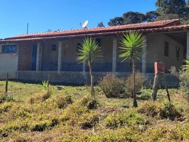 SÍTIO COM NASCENTE DENTRO DA PROPRIEDADE E TERRA DE CULTURA