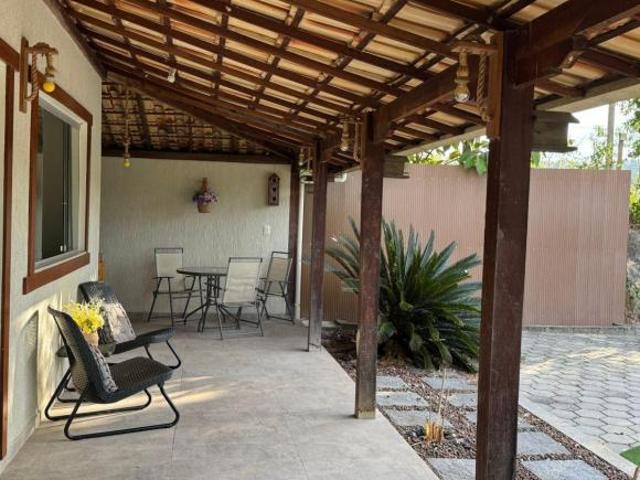 SÍTIO COM PISCINA TERRENO 4000 m2