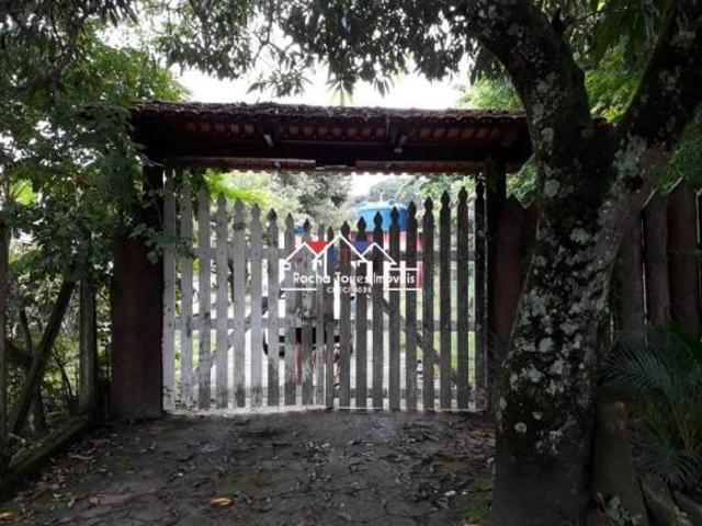 SITIO COM PISCINA PORTEIRA FECHADA EM FLORESTAL/MG!