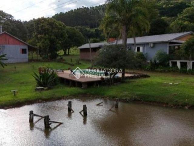 SÍTIO COMPLETO PORTEIRA FECHADA