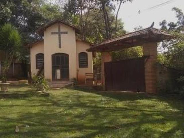 Sitio cond.fechado em Matozinhos/MG