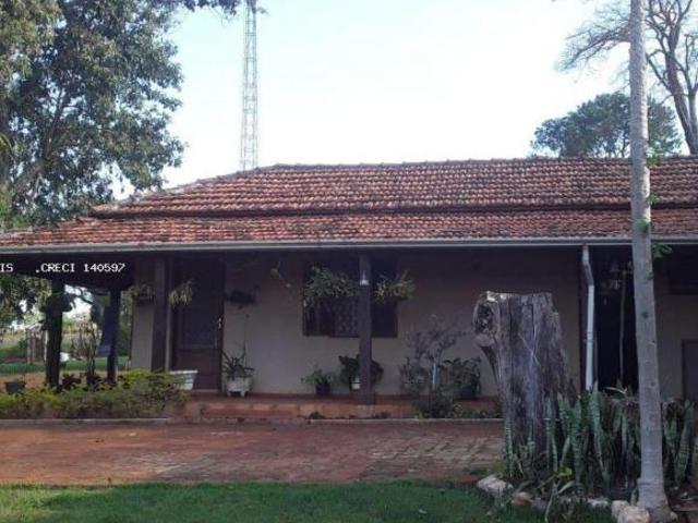 Sítio de 48.400m² em Cesário Lange SP