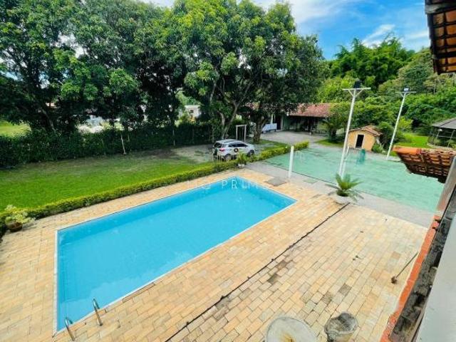 Sítio de 5.500m2 no condominio Ipe Amarelo