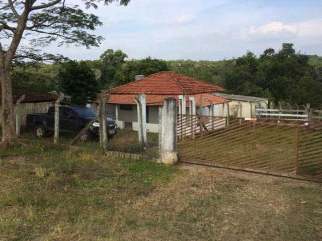 Sítio de 8,5 Alqueires em Porangaba SP