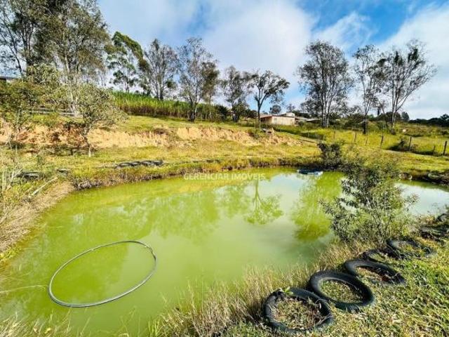 Sítio de 20.000 m² em Itatiaiuçu Medeiros | Porteira Fechada | Piscina, Lagoa e Campo | R$ 800 Mil