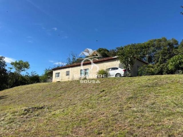 Sitio de 31.600m² em Porangaba divisa com Torre de Pedra