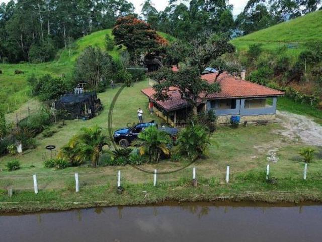 Sítio de 3 alqueires com nascente à venda em Joanópolis/SP