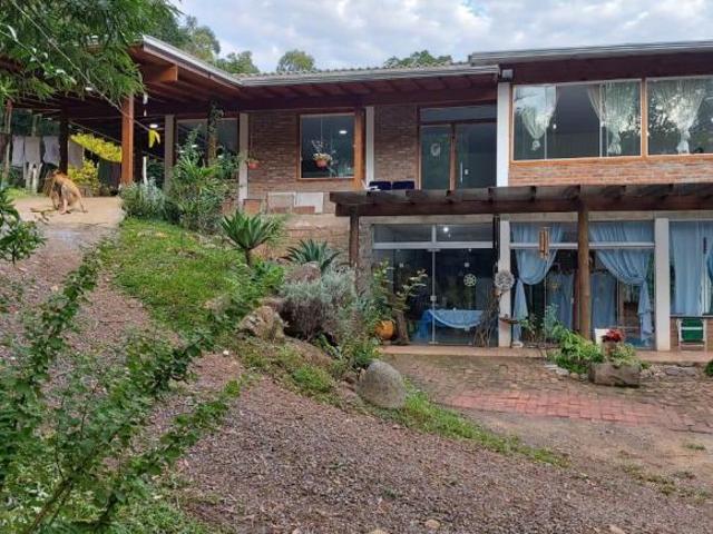 Sitio de Laser com ampla e Bela Casa em Igrejinha/RS na Localidade de Voluntária