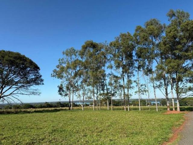 Sítio em Três Fronteiras/SP