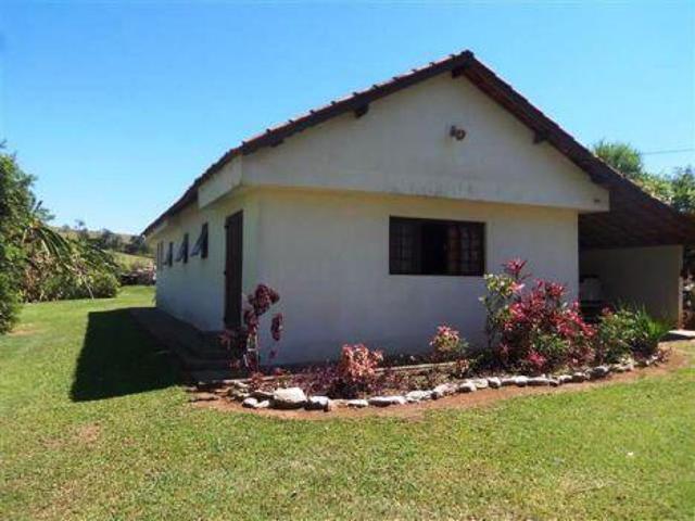Sitio em Tuiuti SP