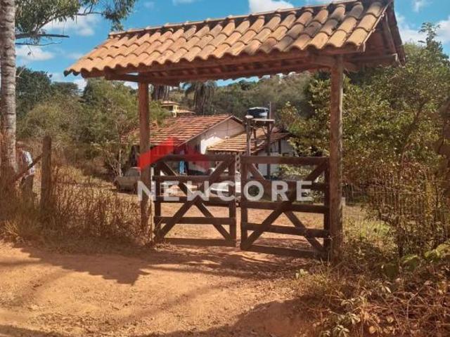 Sítio em Alameda dos Tucanos Condomínio Recanto do Rio II Jaboticatubas/MG