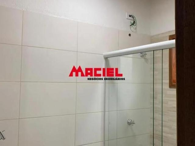 Sítio em Bananal São Paulo casa nova / 3 quartos 2 suítes / 28.000 m2